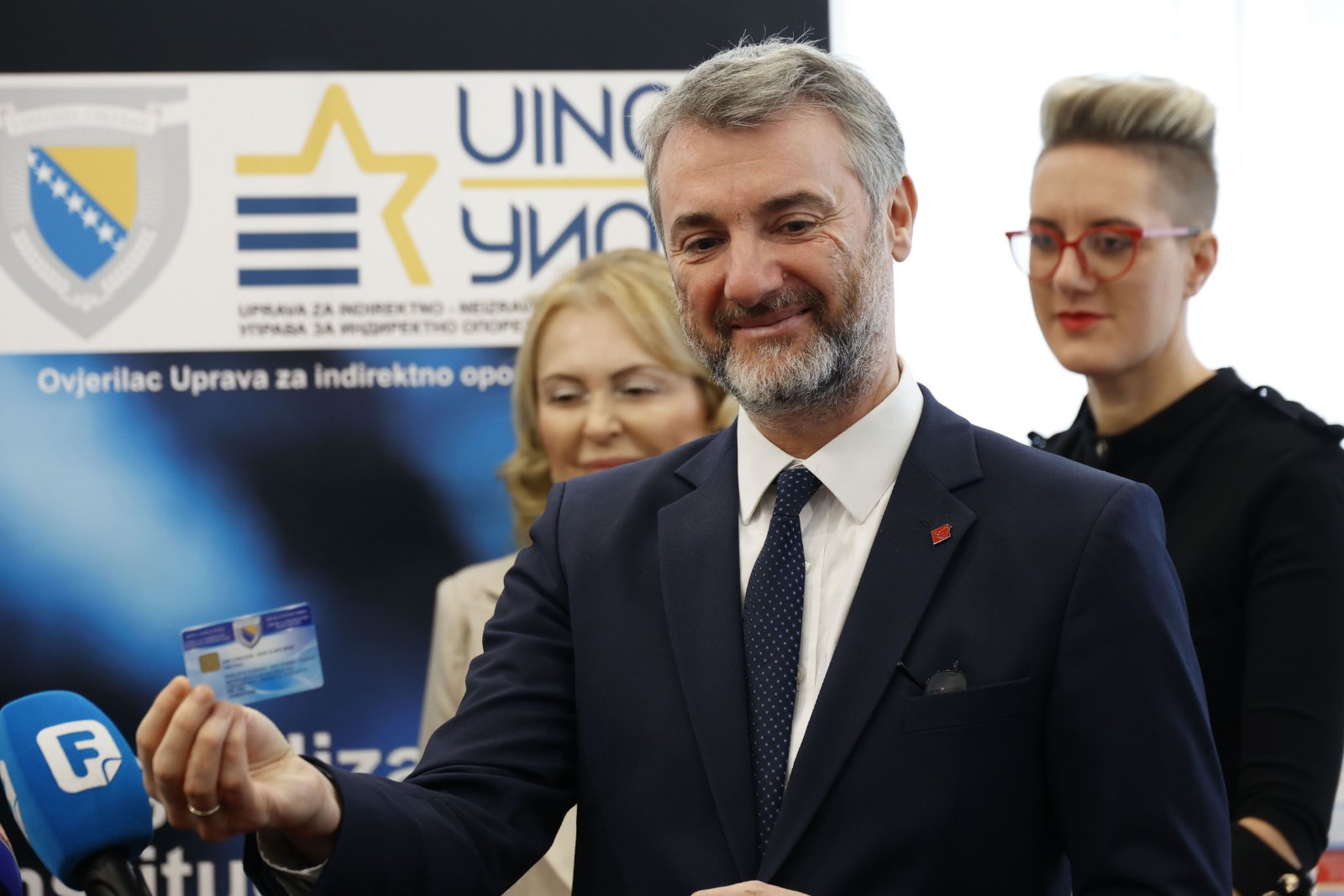 Elektronski potpis zaživio u praksi, papiri idu u prošlost - Biznis.ba ...