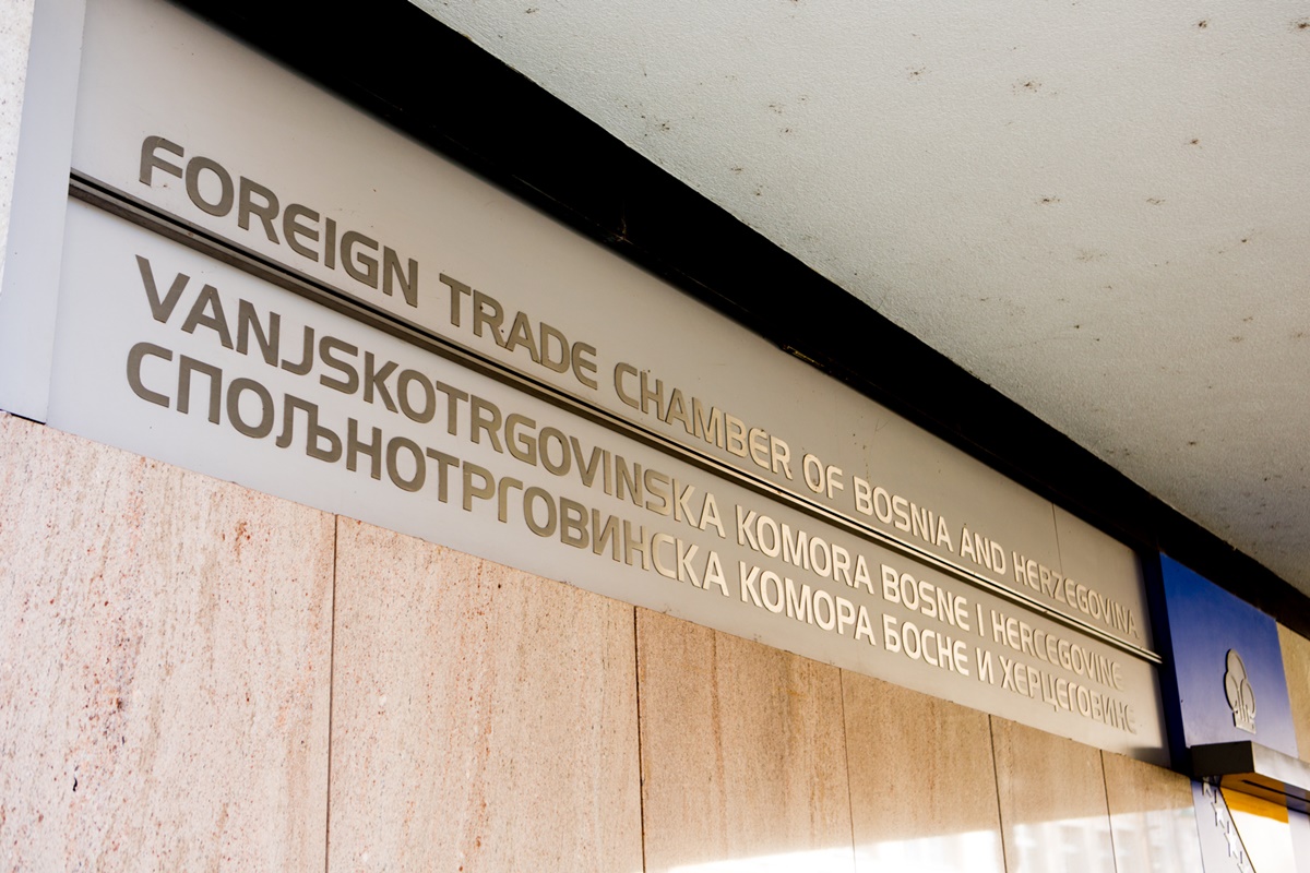 Usvojena odluka o privremenom smanjenju i suspenziji carinskih stopa ...