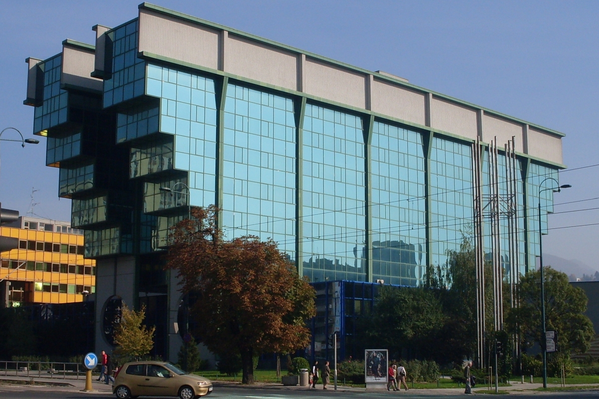 EP BiH priznala da je značajno povećala cijenu struje privredi ...