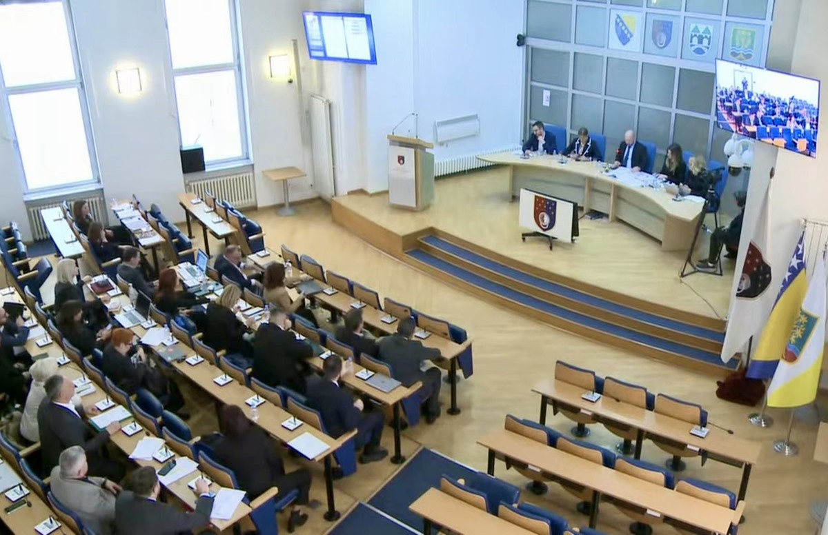 Usvojen zakon o elektronskom upravljanju u KS - Biznis.ba - Poslovni magazin